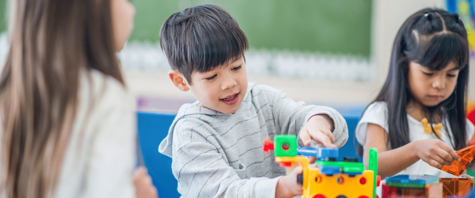 Strategies for Teaching Different Age Groups Simultaneously